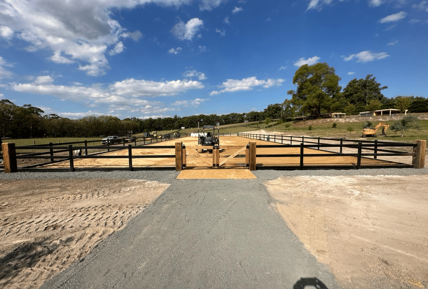 Steel Fencing Guide from Stock & Noble - Stock and Noble
